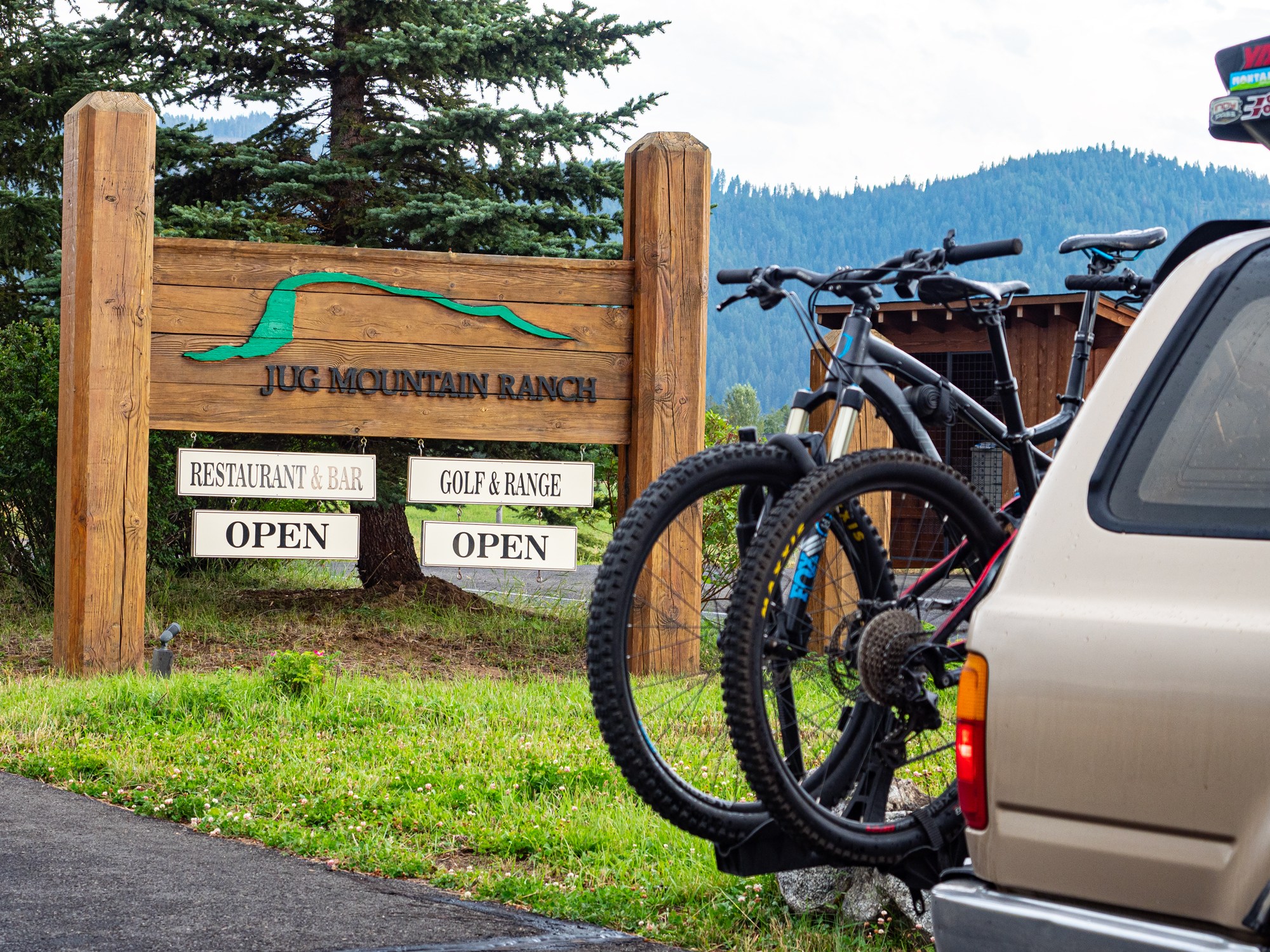 Jug Mountain Biking Guide – Humvee Shuttles & Hot Laps